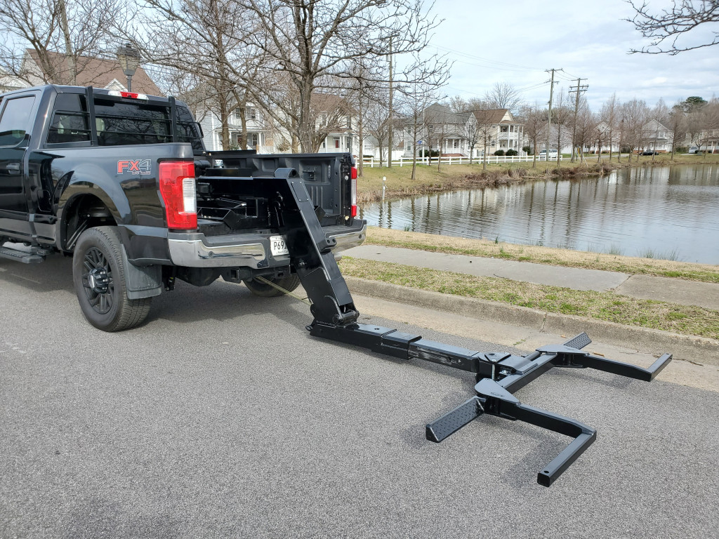Dynamic announcers a new addition to their slide in family - Tow ...