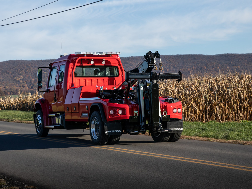 Jerr-Dan Announces Addition of MPL-60 Wrecker to Integrated Medium Duty ...