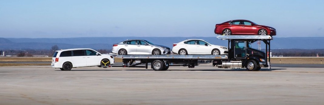 Jerr-Dan New Multi-Car Carrier - Tow Professional